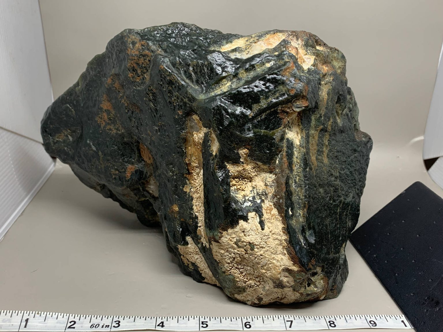 Dark Olive Nephrite w/quartz crystals Windslick cut bottom